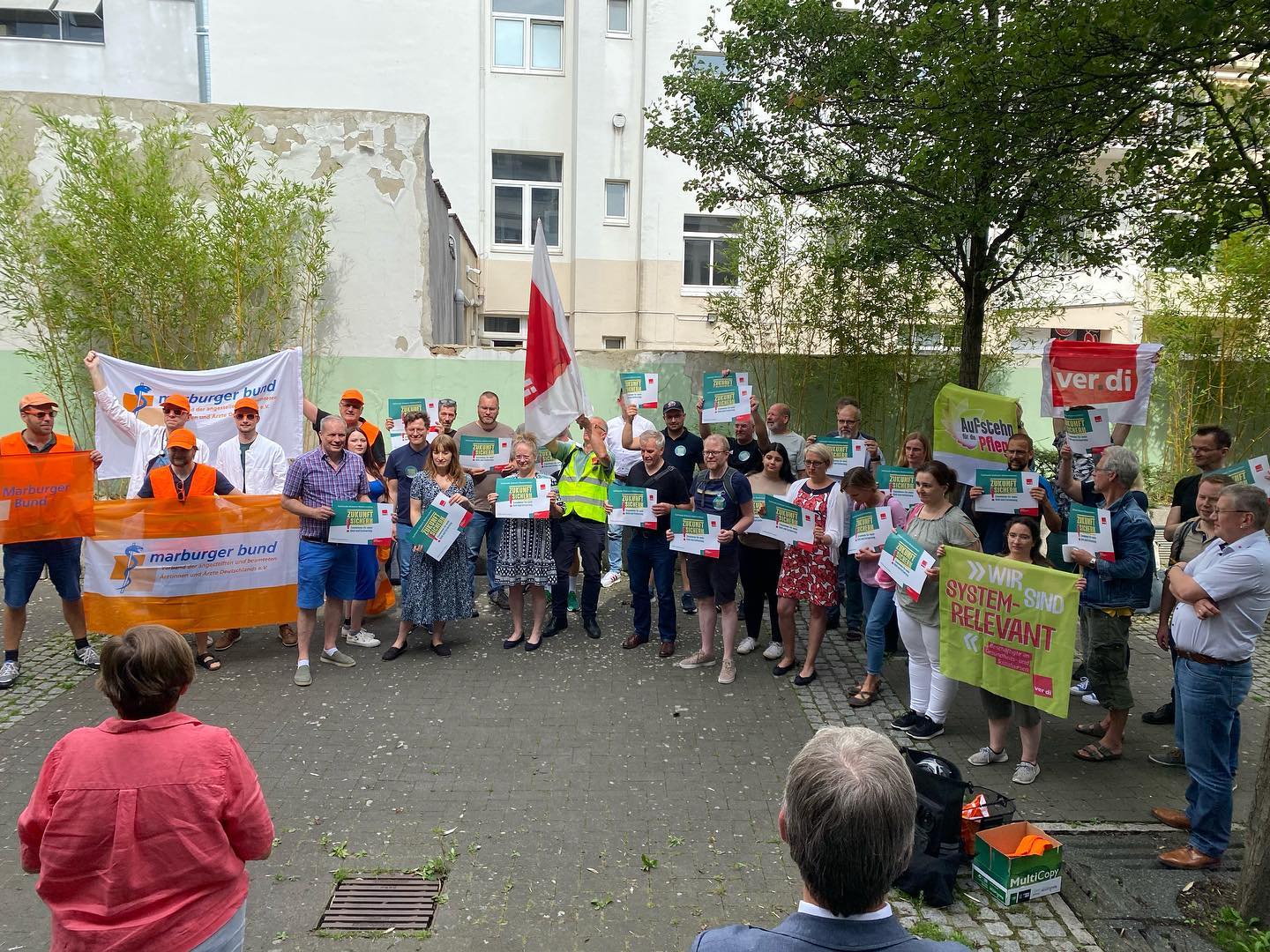 Verdi fordert 10,5 Prozent mehr Gehalt im Tarifstreit mit der Diakonie