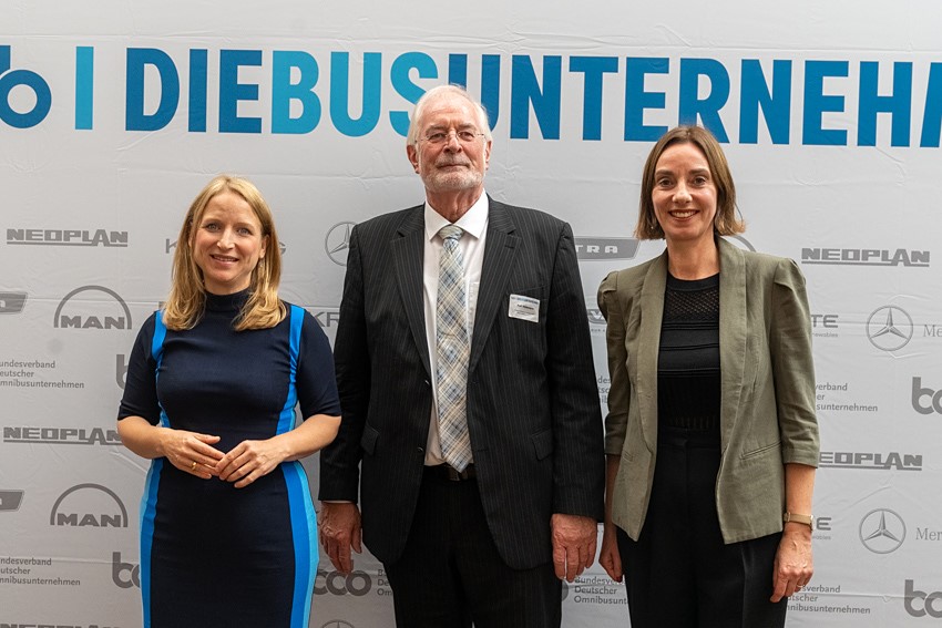 Busunternehmen fordern: Erst Bestandsverkehr sichern, dann über ...