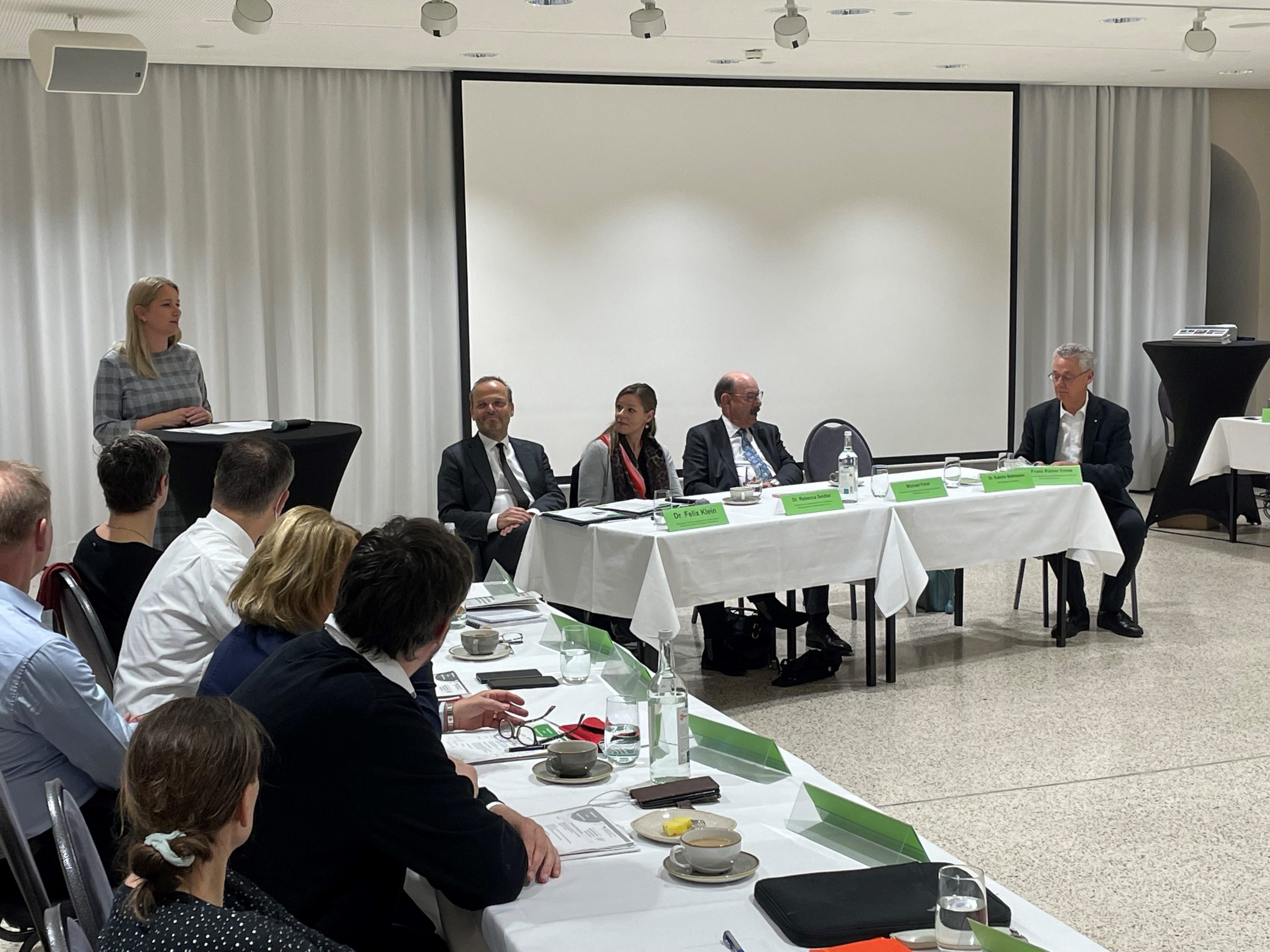 Rat von Michael Fürst: Bekämpfung von Antisemitismus gehört in die ...